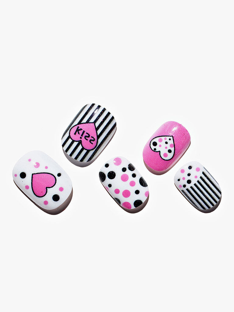 Kiss You/Kids Nails|manicure|kid nails|heart|pink|white|fine glitter ...